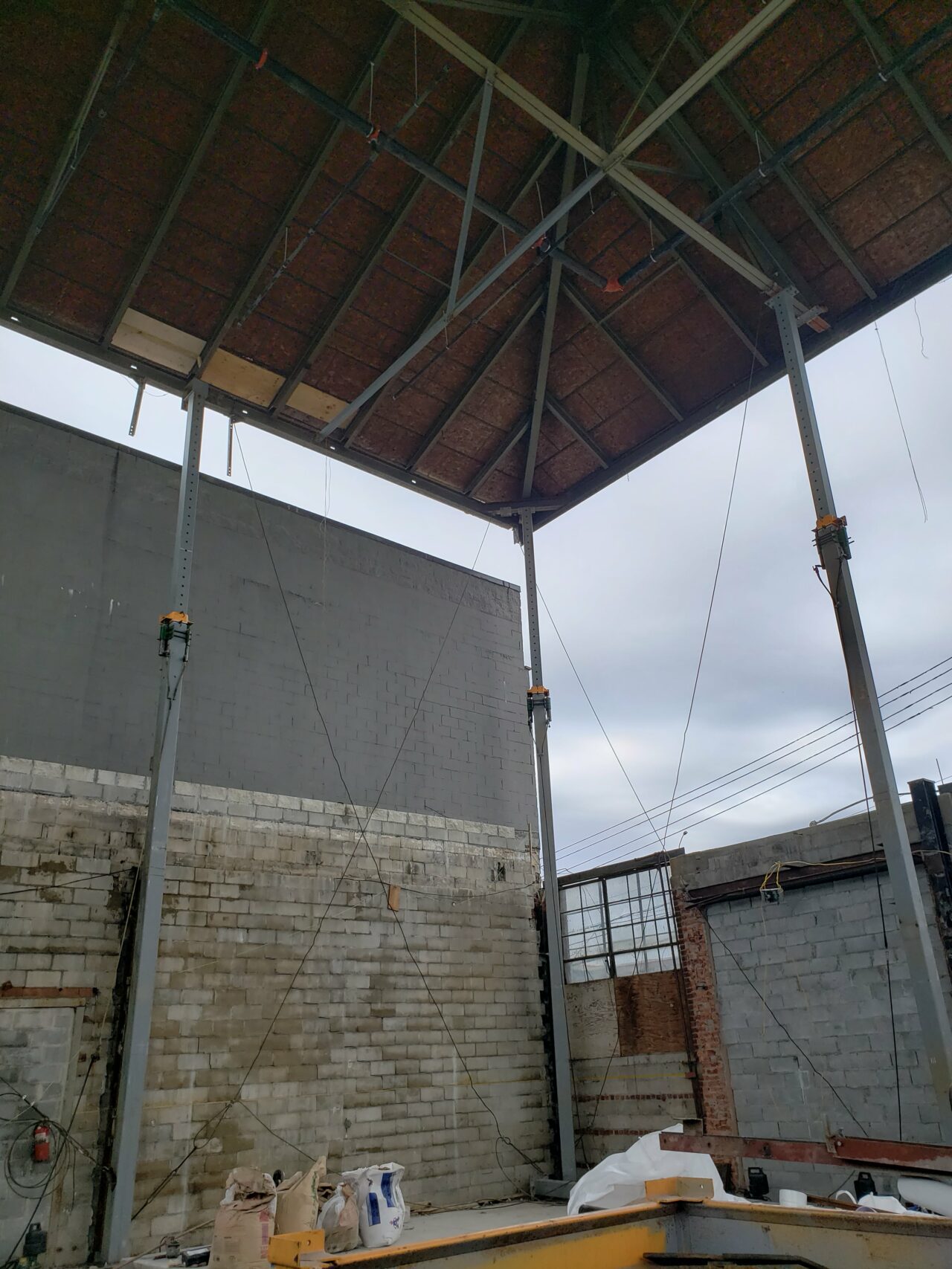 Roof Lift System | LIFTEX Up Building & Roof Risers