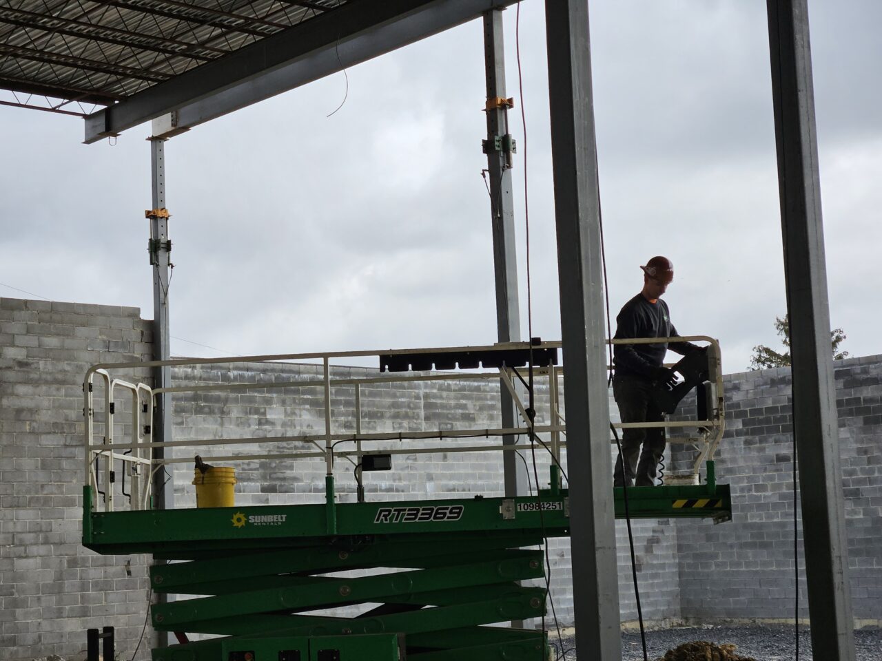 Roof Lifting System & Safety Protocols - LIFTEX Roof Lifting